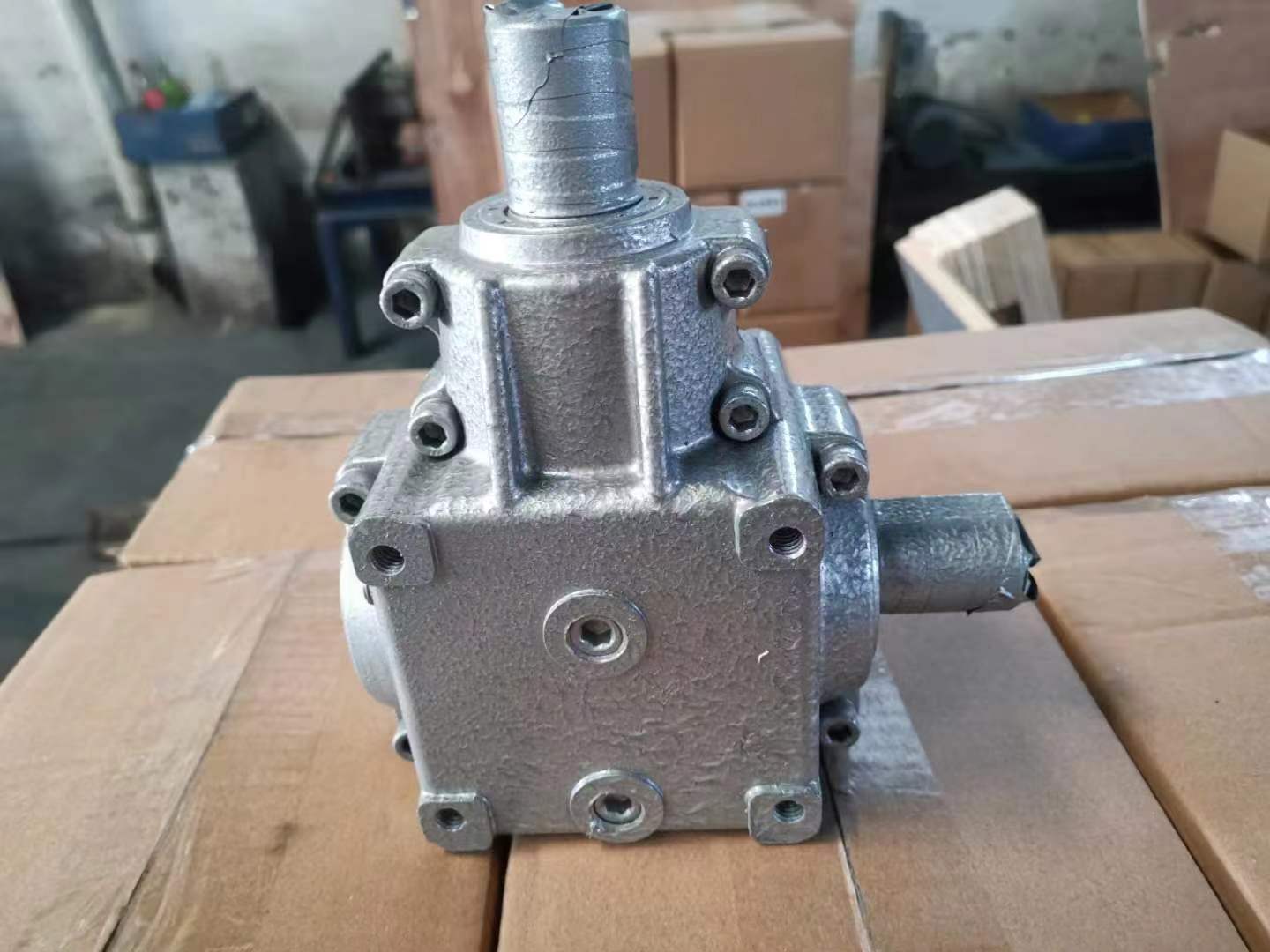 Non-standard Gearbox Projects – Drive Solutions for Real Industrial ...
